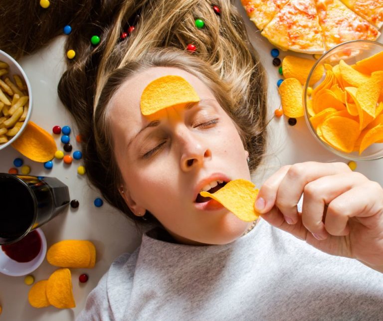 Foods To Avoid Anxiety And Feeling Stressed. See The List.